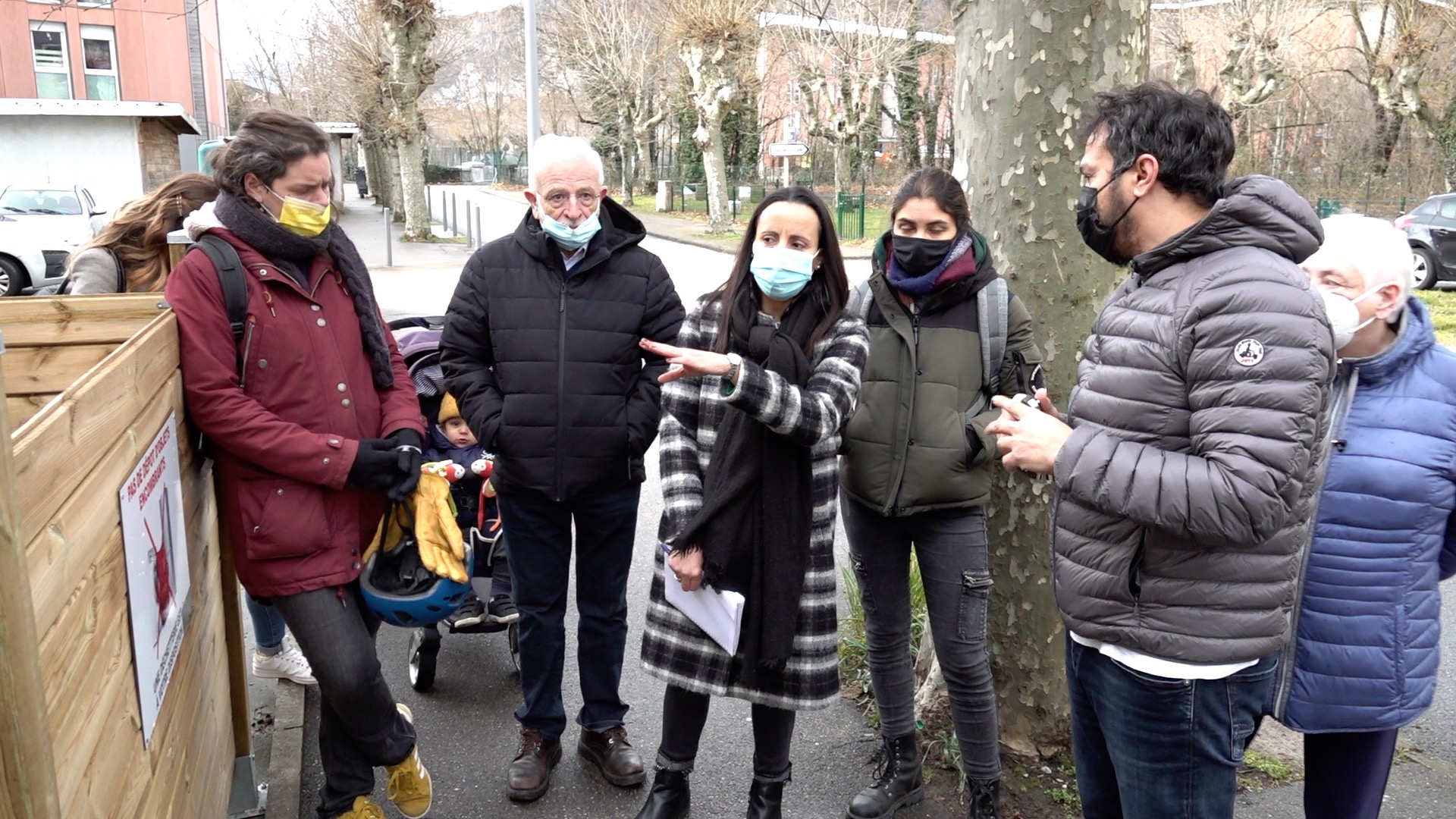 Visite Du Quartier Viscose Dans Le Cadre De La Gup Echirolles